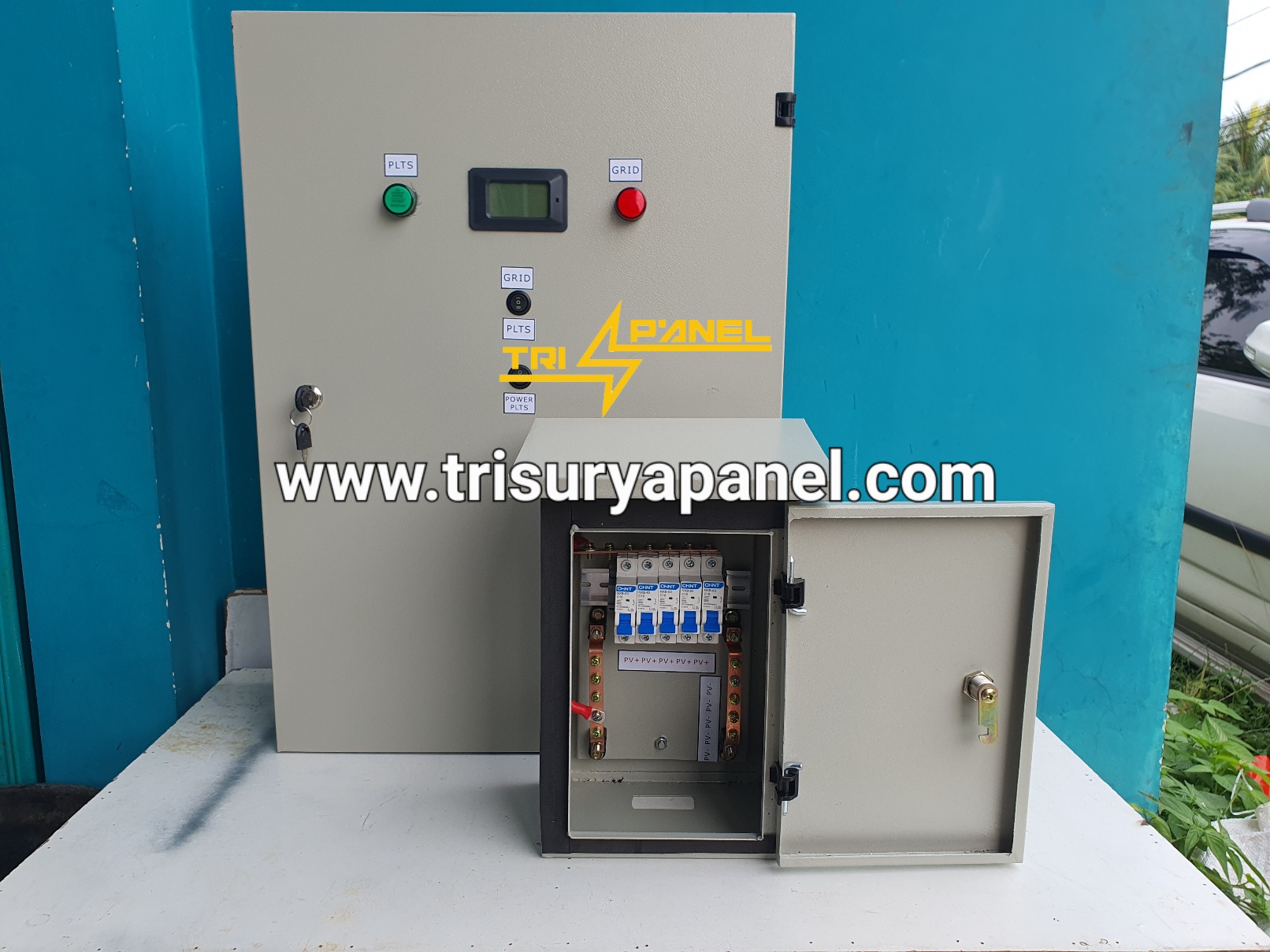 Panel Box Sistem PLTS Off Grid 3500 WP - Tri Surya Panel